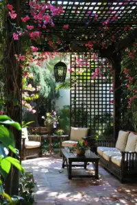 Create Your Own Private Oasis with These 9+ DIY Privacy Screen Ideas ...